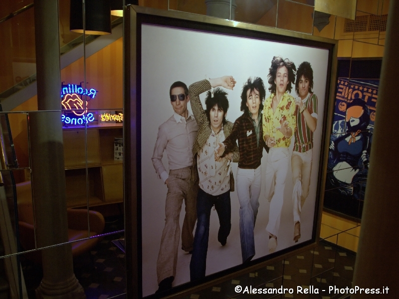 MOVE ON - Italian Pub & Record Store riapre con due grandi novità ...