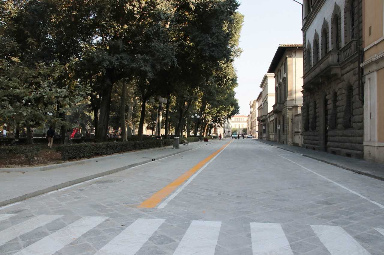 Inaugurata la nuova pavimentazione in piazza d'Azeglio e via della ...
