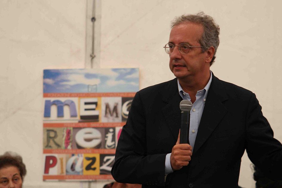Il Premio Tutino a Filippo Santelli e il Città del diario a Veltroni ...
