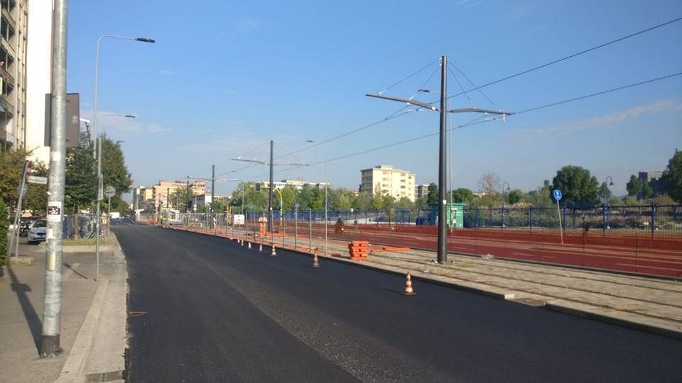 Tramvia e viabilità: asfalto nuovo in via di Novoli • Nove da Firenze