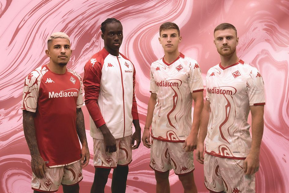 Svelata la capsule e il 4° kit gara Kappa by Polimoda | Fiorentina Video