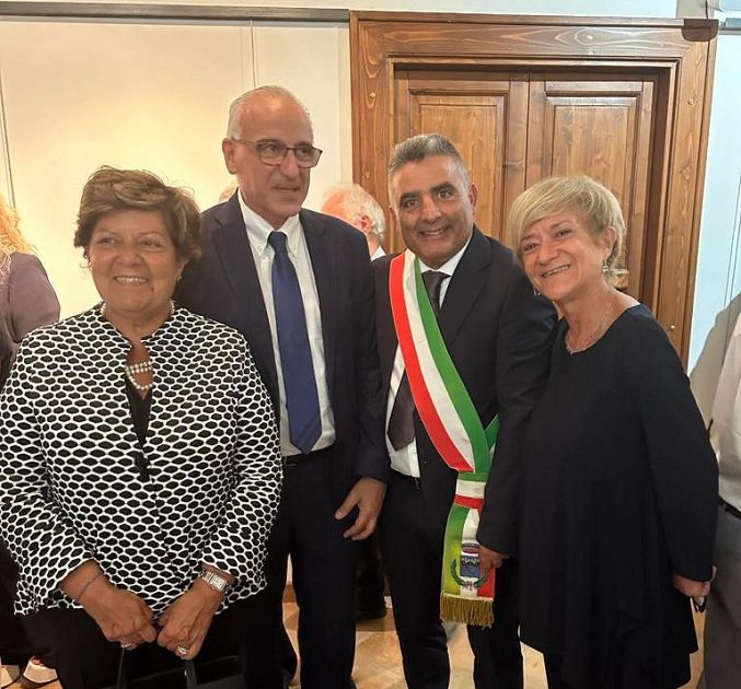 Cittadinanza onoraria a Margherita Cassano e Alessandra Cassano • Nove ...