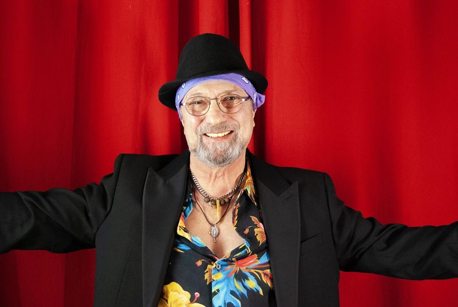 Sergio Caputo al Tuscany Hall Firenze • Nove da Firenze