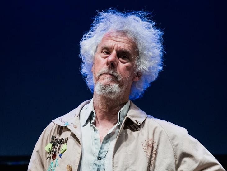 Pontedera: teatro comico con Paolo Migone • Nove da Firenze