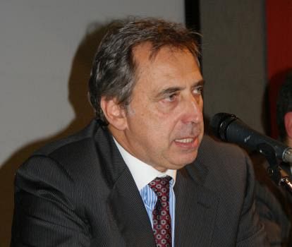 Cosimi: “L’Italia senza comuni non è più l’Italia” | Cronaca Manovra